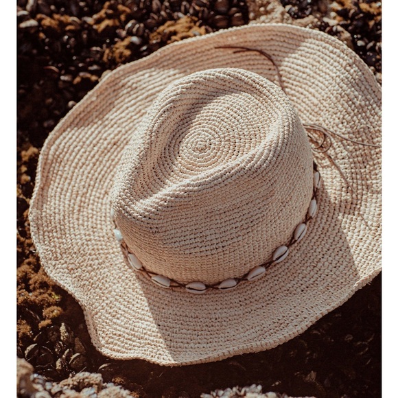 Olive & Pique | Accessories | Oliver And Pique Kalani Straw Hat Nwt ...